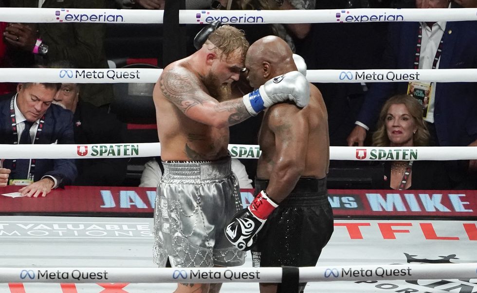 Boxing news: Tony Bellew rages at Logan Paul for 'disrespectful ... Boxing news: Tony Bellew rages at Logan Paul for 'disrespectful ...