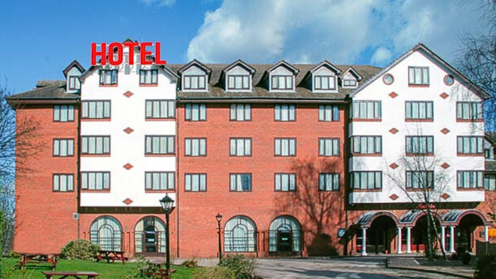 Manchester flooding: 'Asylum hotel' evacuated as boats dispatched to ... Manchester flooding: 'Asylum hotel' evacuated as boats dispatched to ...