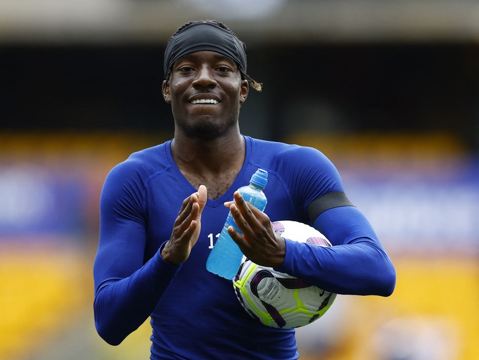 Chelsea star Noni Madueke issues apology to Wolves fans after ...