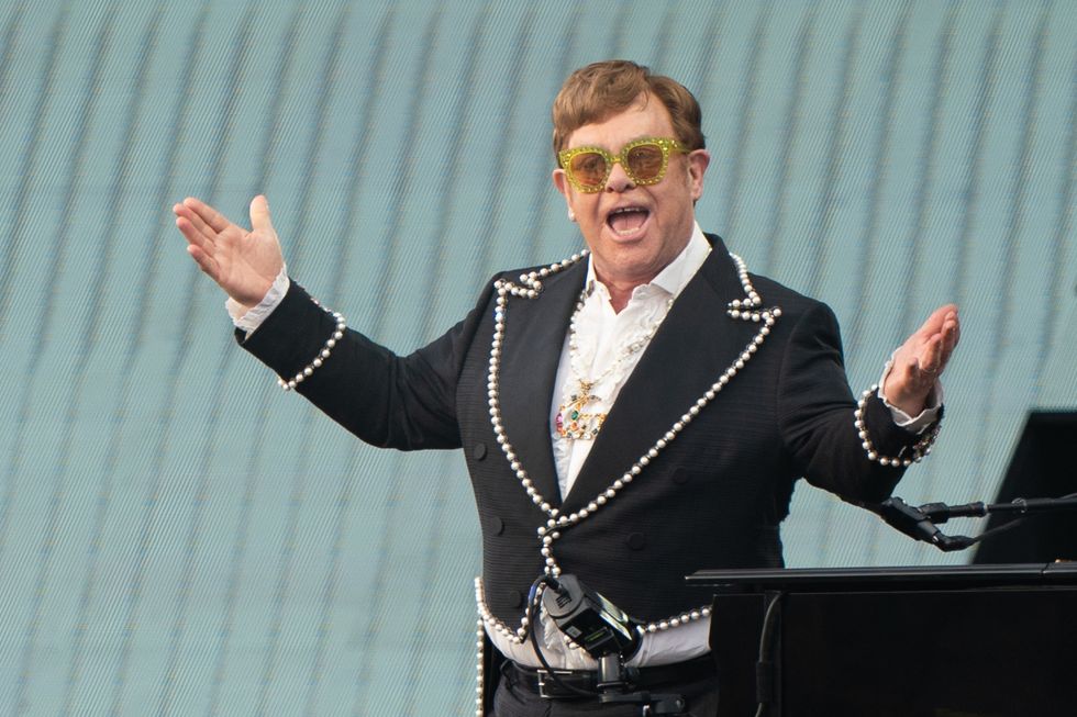 Elton John takes swipe at Elon Musk as he announces he will quit ... Elton John takes swipe at Elon Musk as he announces he will quit ...