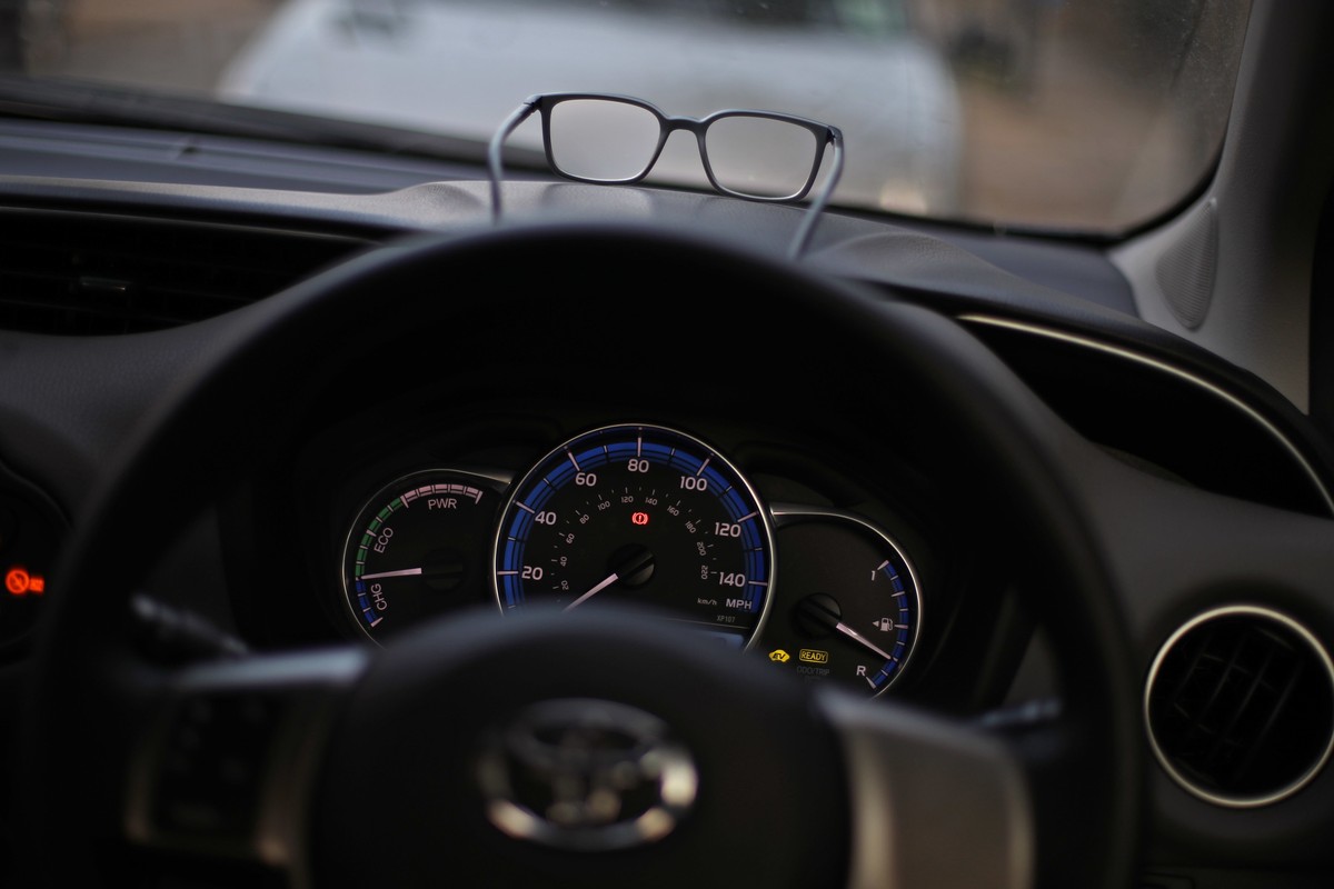 DVLA Slashes Eyesight Rules As Drivers Face 1 000 Fine dvla-slashes-eyesight-rules-as-drivers-face-1-000-fine