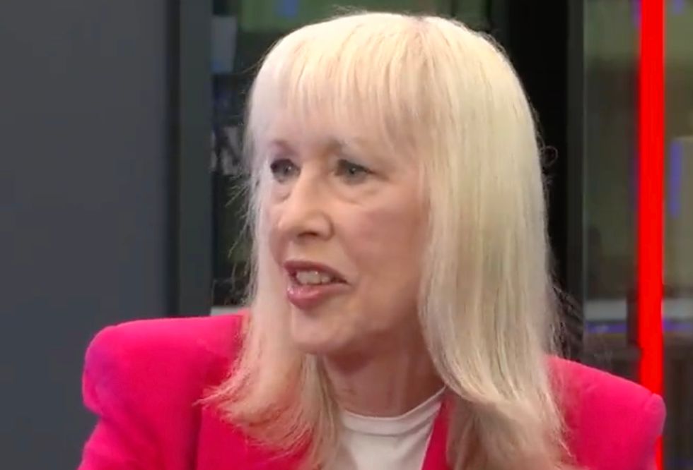 Liz Truss' body language a 'hybrid between Margaret Thatcher and Mavis ...