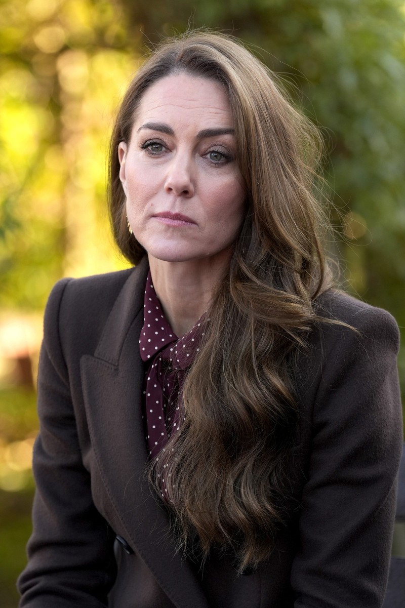 Early Princess Kate Kate Middleton Returns To Work With First Meeting