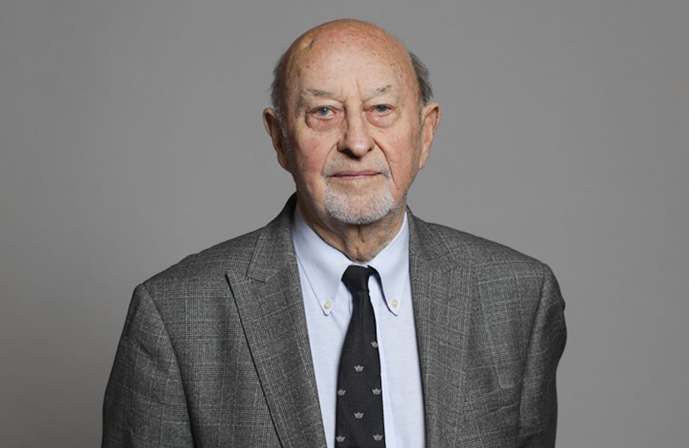 Labour peer should be suspended for bullying member of security staff ...