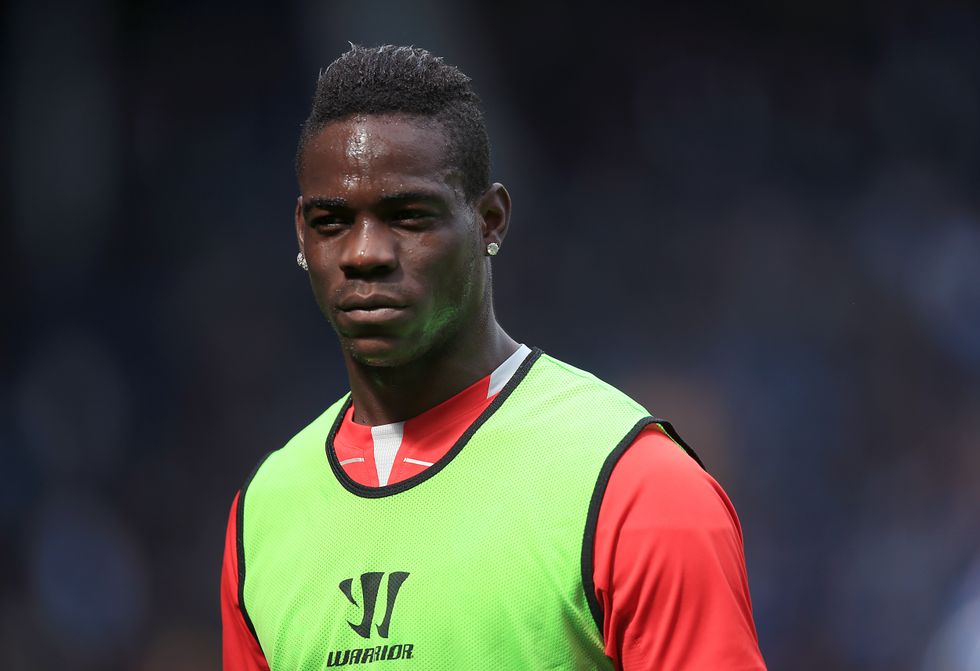 Mario Balotelli makes shock return to English football as ex-Man City ...