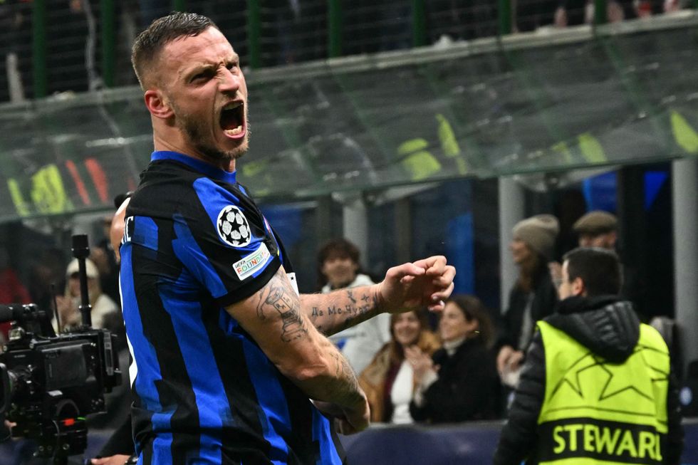 Marko Arnautovic sparks fury from Inter Milan fans before scoring vital winner against Atletico ...