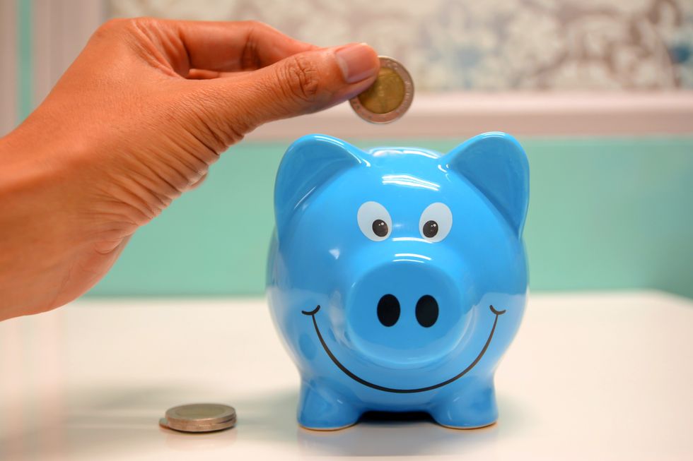 martin-lewis-shares-easy-way-to-get-300-free-cash-with-help-to-save