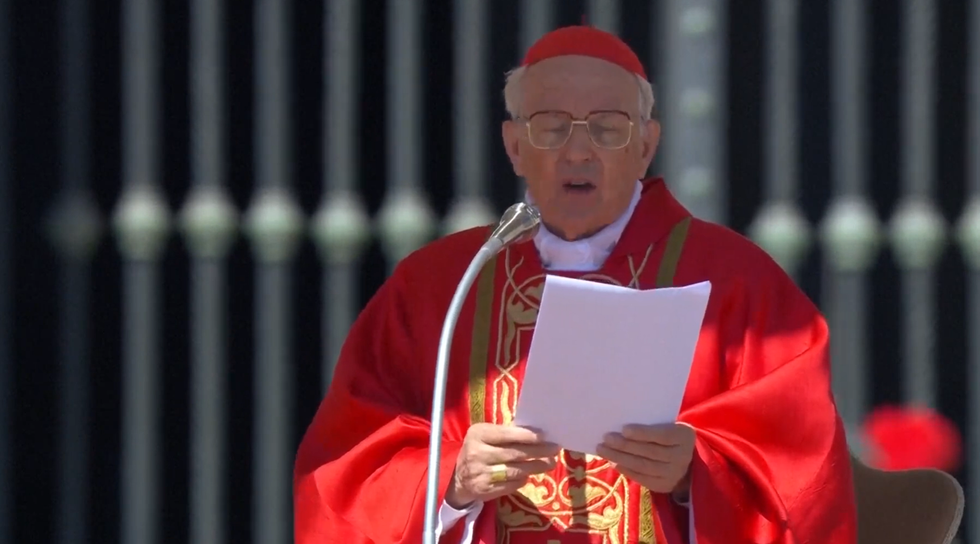 Pope Francis funeral: Pontiff's coffin taken to final resting place in major break from tradition