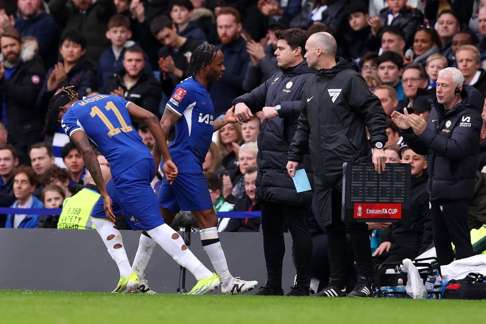 Raheem Sterling: Chelsea boss Mauricio Pochettino makes stance clear after star booed
