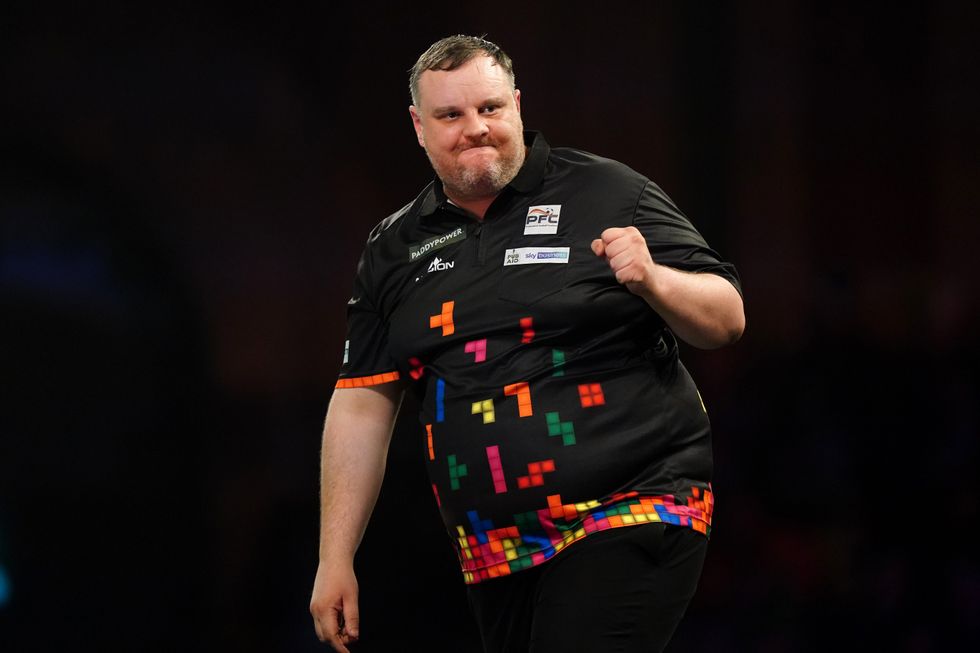 Luke Littler plays mind games with World Darts Championship opponent ...