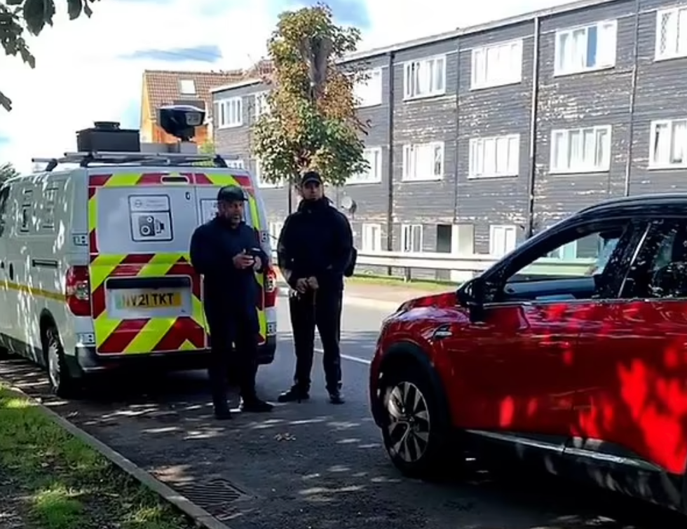 Ulez officer left raging after Blade Runner vigilante blocks ...